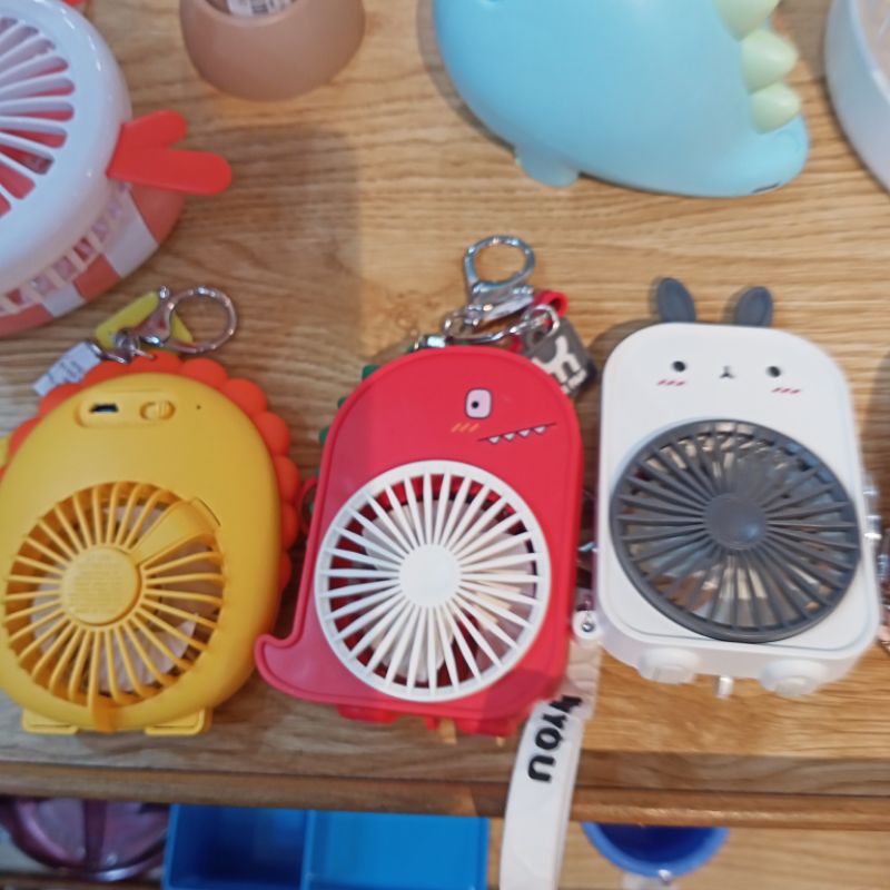 Cartoon style mini fan | Shopee Malaysia