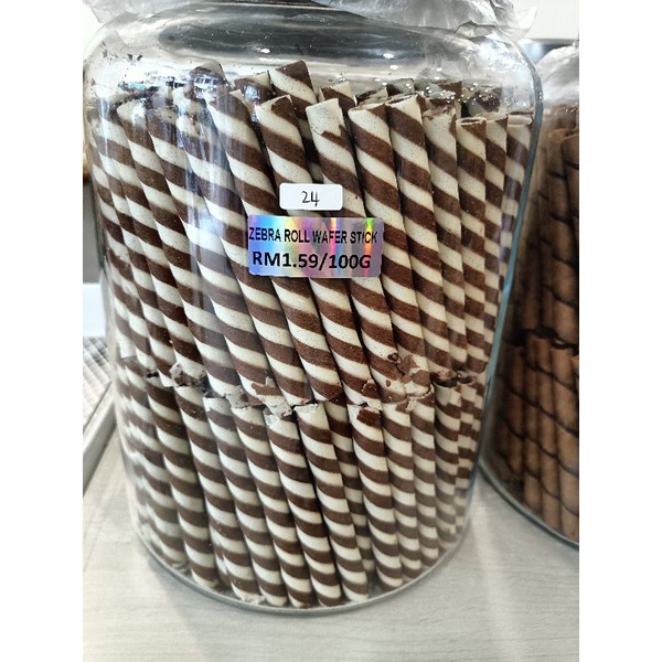 Childhood Memories Biscuits zebra roll wafer stick 500g Biskut timbang harga borong | Shopee ...