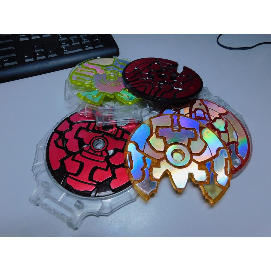 Kamen Rider Hibiki _ DX Disk Animals ( Non Complete or Major Scratch ...