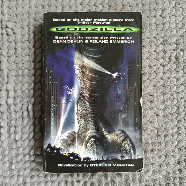 Godzilla Novelization by Stephen Molstad, Roland Emmerich (Creator ...