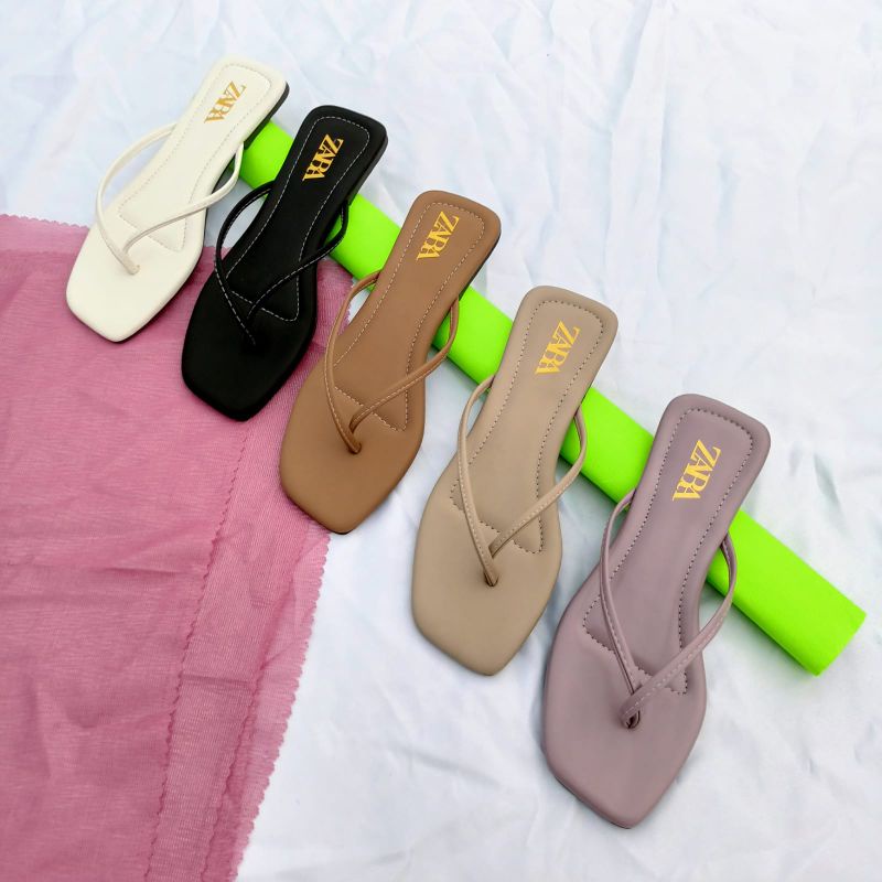 ZARA CROSS-FLIP FLAT SANDALS | Shopee Malaysia