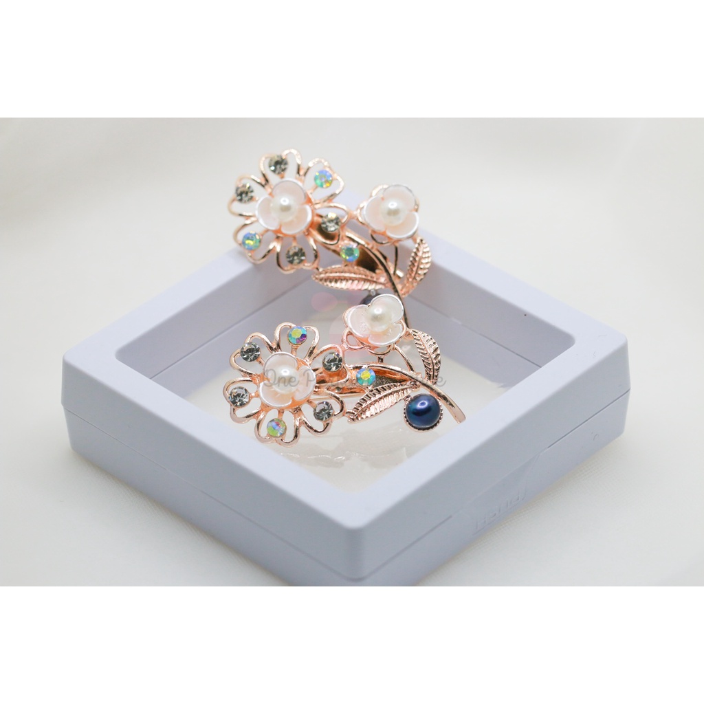 Pin Bahu / Shoulder Pin with Pearl Sabah-1set (2pcs) with box (#115 ...