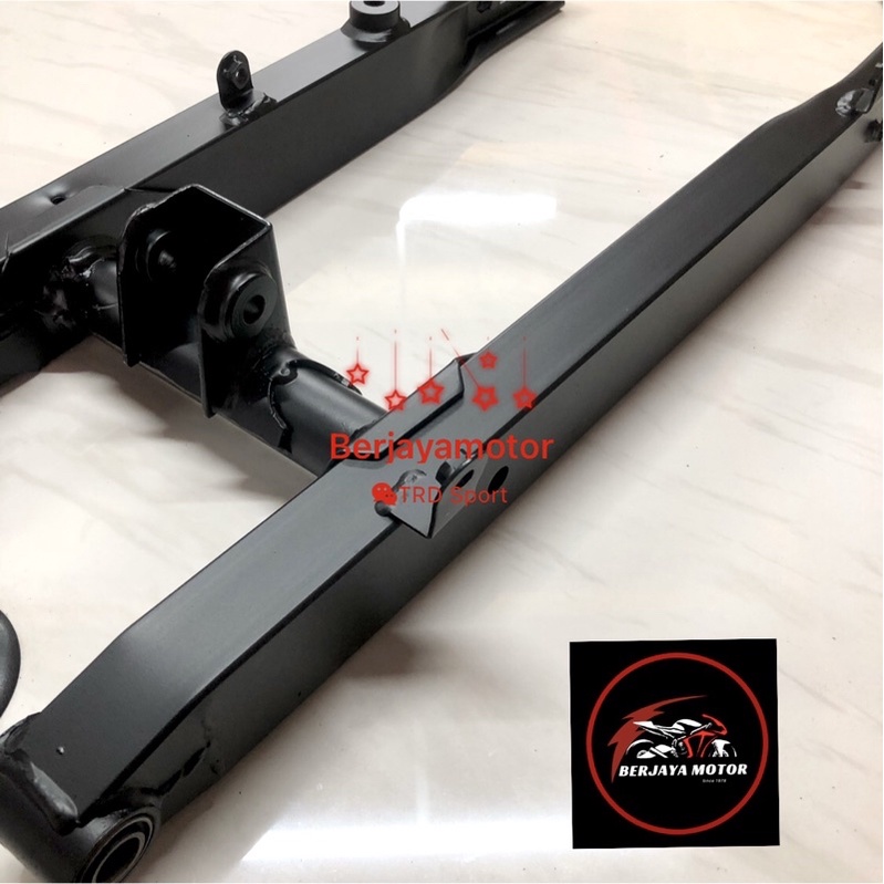 swing arm yamaha lc135 v1 /lc135 4s 55D /lc135 5s 55C /LC135 V8 FI ...