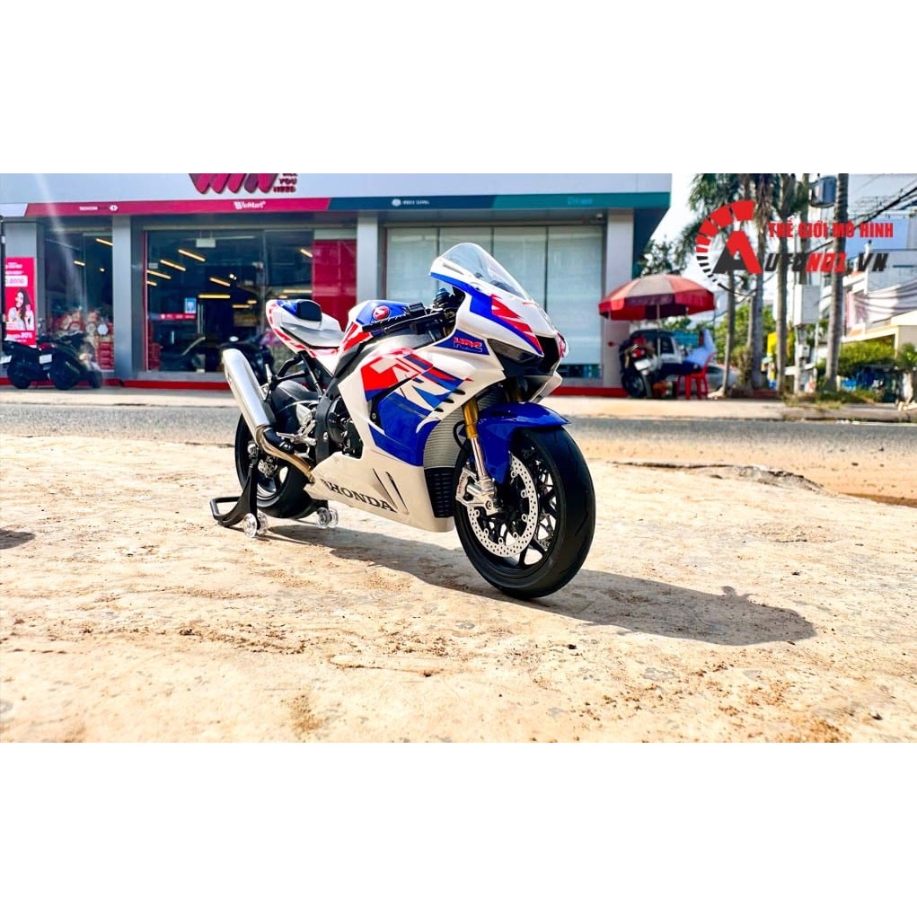 High-end car model Honda CBR1000RR 30th Anniversary Edittion 1:12 ...