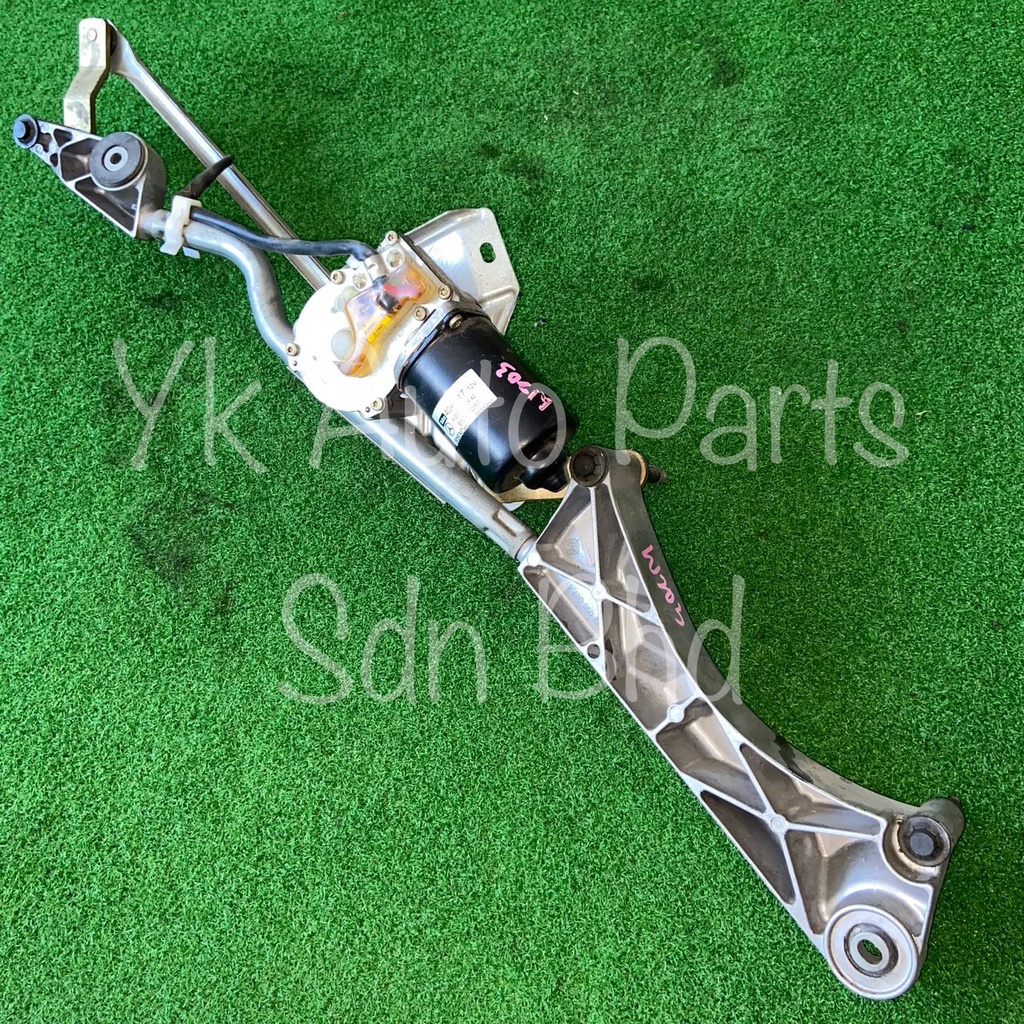 MERCEDES BENZ W203 M271 WIPER MOTOR A 203 820 04 42 USED | Shopee Malaysia