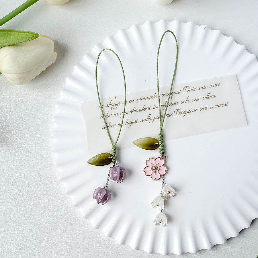 [Doo It] Handmade Creative Tulip Flower Keychain Personality Trendy ...