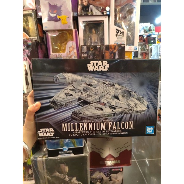 Bandai 1/144 Scale Plastic Model Kit Star Wars Millennium Falcon ...