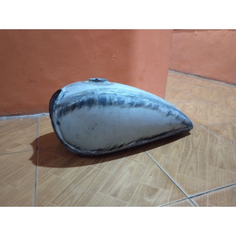 Deus custom tank flat tracker trail tank tracker | Shopee Malaysia