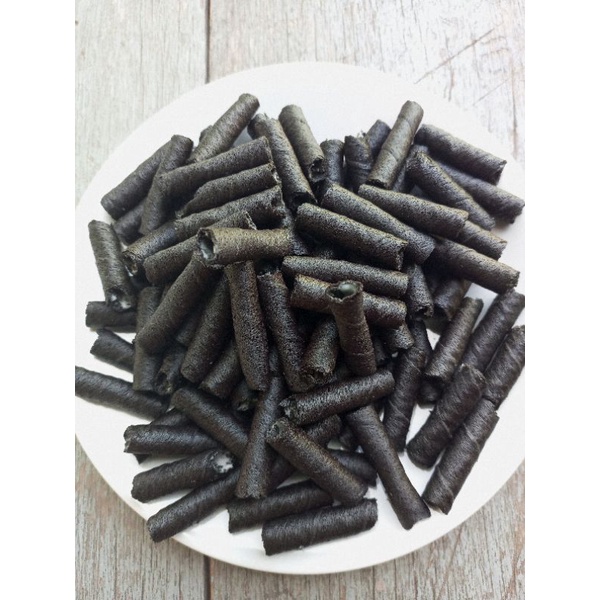 Astor vanilla Chocolate/wafer roll vanilla | Shopee Malaysia