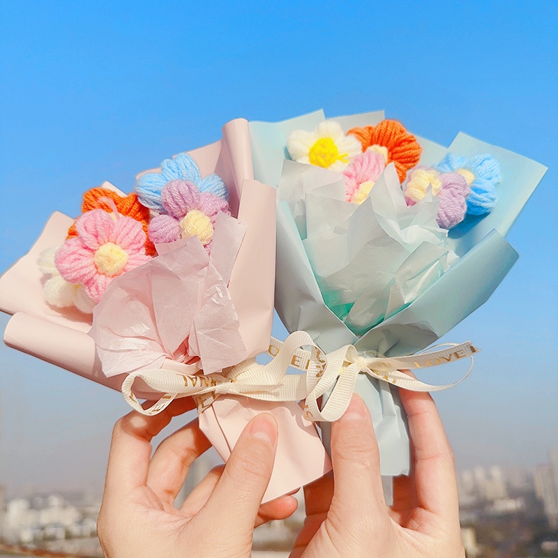 Cute Mini Crochet Flowers Bouquet Creative Mini Knitted Puff Flower ...