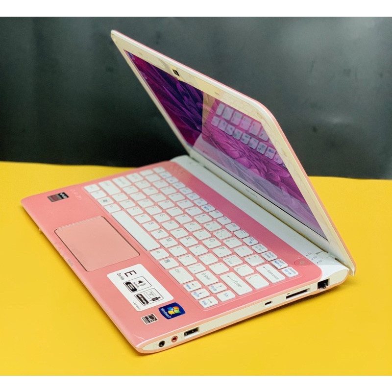 Sony pink Gaming laptop like new with microsoft office Antivirus ...