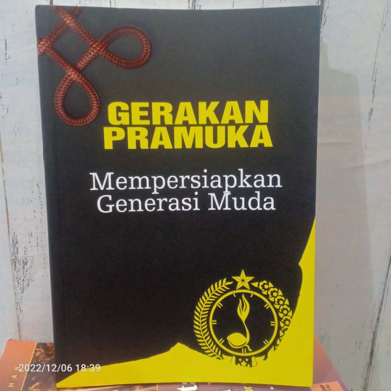 Original BOOK THE SCOUT MOVEMENT Preparing the Young Generation Essay ...