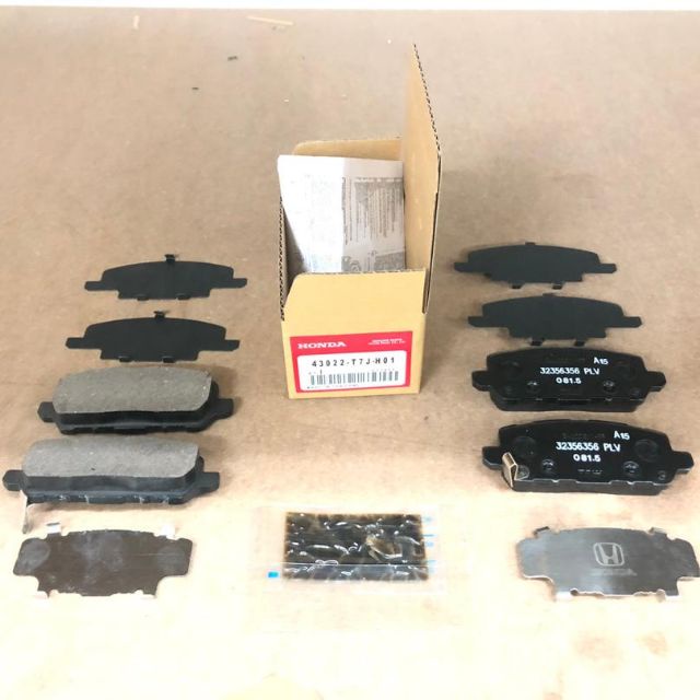 HONDA CR-V 1.5 / 2.0 TURBO BRAKE PAD (REAR)(43022-TLA-A00) | Shopee ...