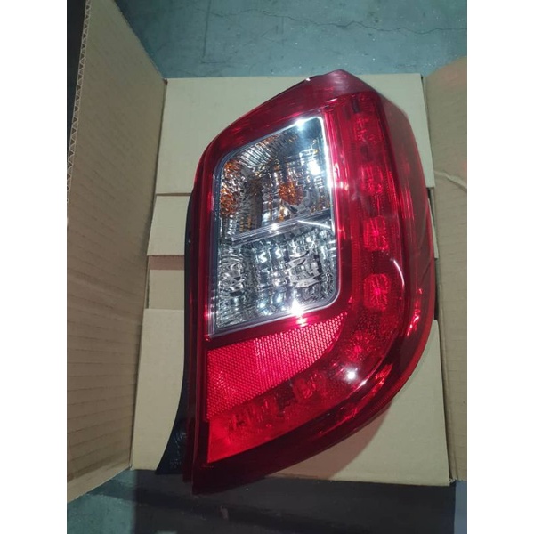 PERODUA AXIA STANDARD 2014-2017 TAIL LAMP RED / LAMPU BELAKANG / TAIL ...