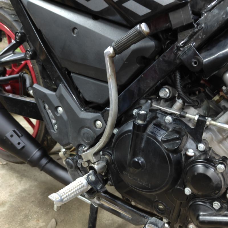 Kick start engkol suzuki belang 150 raider r150 fi footrest racing ...