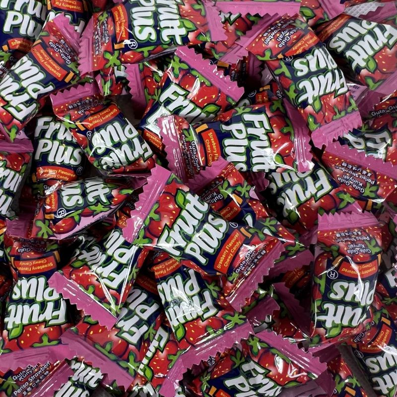 Fruit Plus Strawberry Candy Gula-Gula Strawberi 10pcs/25pcs /50PCS ...
