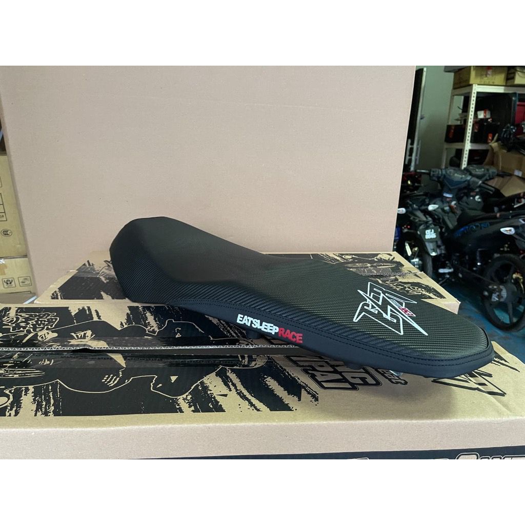 SEAT ESR MODEL BARU ORIGINAL 100% LC135 RS150 Y15 (TULISAN ESR ...