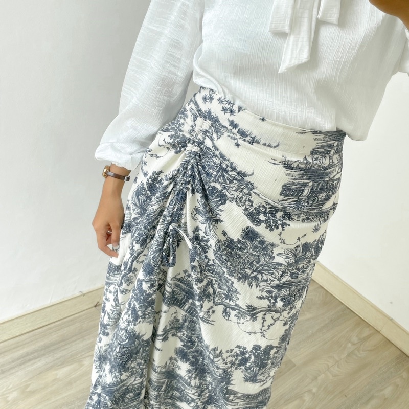 Ghamara• DIORA SKIRT | Women's Drawstring Skirt | Korean skirt | Shopee ...