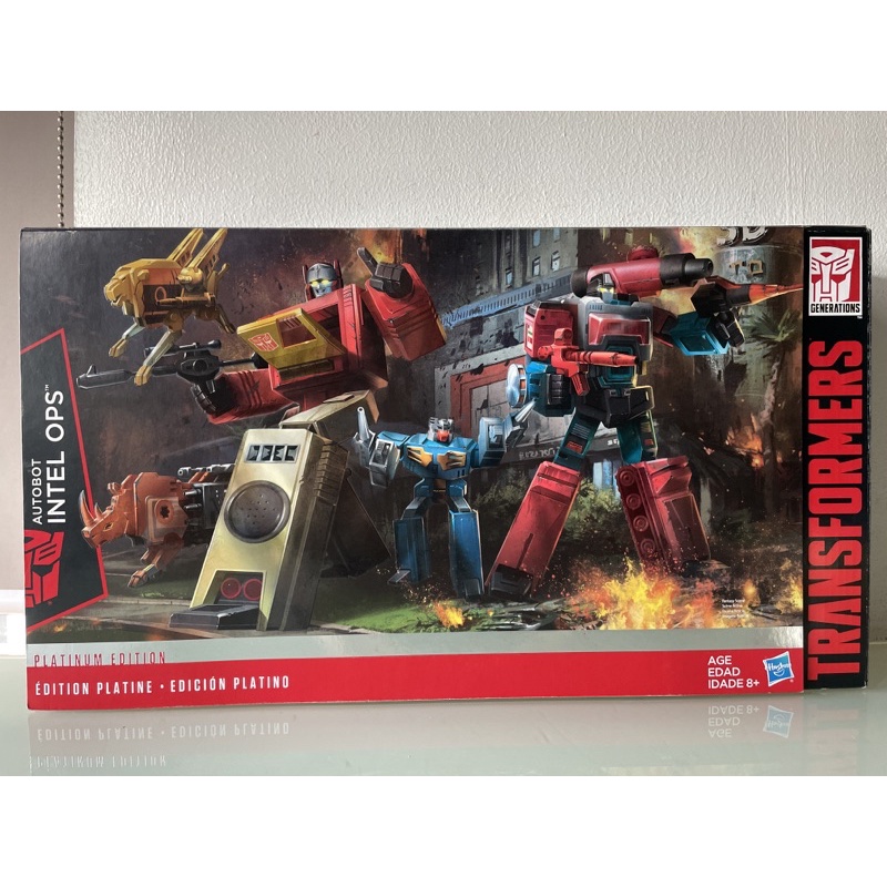 Hasbro Platinum Edition Transformers Generations Autobot Intel Ops ...