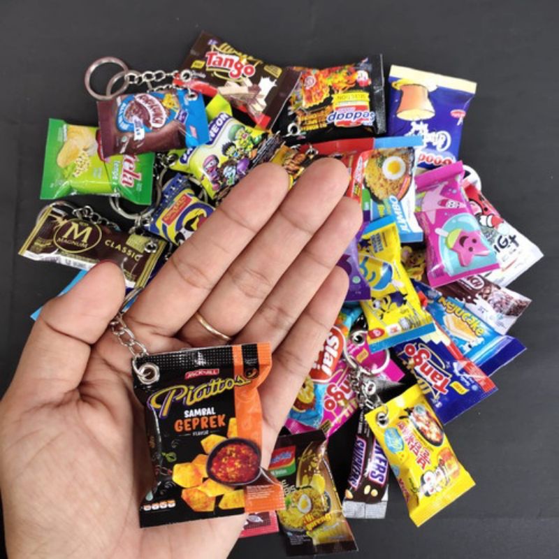GANTUNGAN MINIATURE SNACK KEYCHAINS / CUTE SNACK KEYCHAIN SOUVENIRS ...