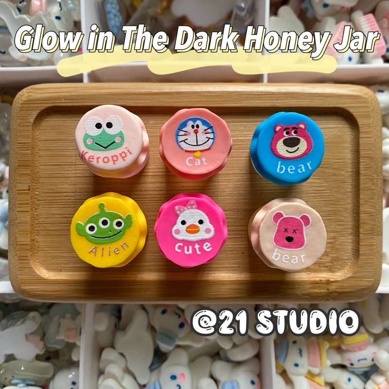 Doraemon Kaws Kerropi Lotso Alien Glow in The Dark Honey Glass Jar ...