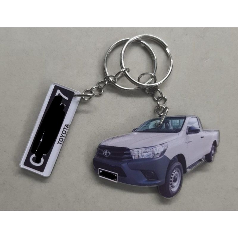Toyota Hilux single cab keychain 2d | Shopee Malaysia