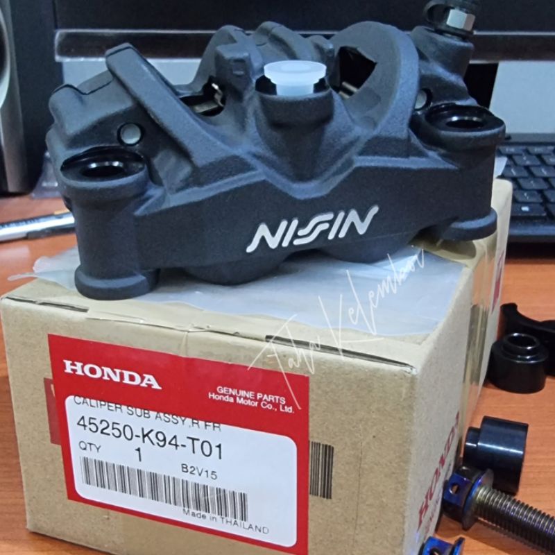 Original Nissin 4 Pot Xmax | Shopee Malaysia