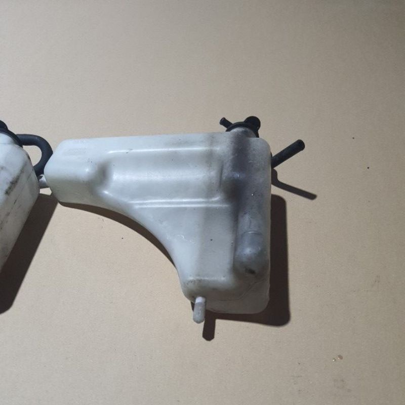 Toyota estima acr30 mcr30 radiator spare tank (denso) | Shopee Malaysia