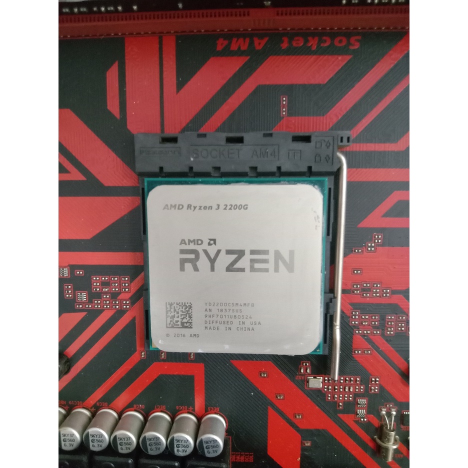 AMD Ryzen R3 2200g with Vega graphics | Shopee Malaysia