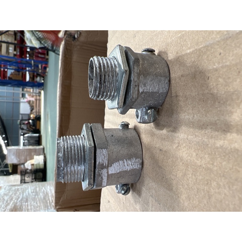 (clearance) GI FLEXIBLE CONDUIT TUBE adaptor lock nut / 1" | Shopee ...