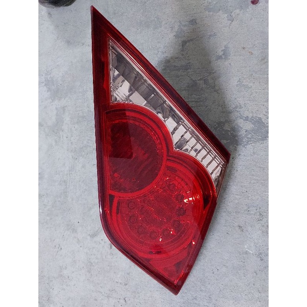 Toyota Camry Acv40 rear bonnet lamp LH | Shopee Malaysia