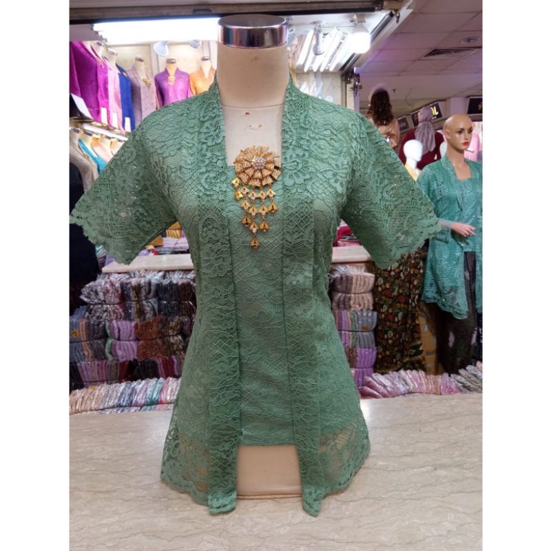 Modern NEW KUTU KEBAYA / SHORT SLEEVED BROCADE KEBAYA TOP / GRADUATION ...