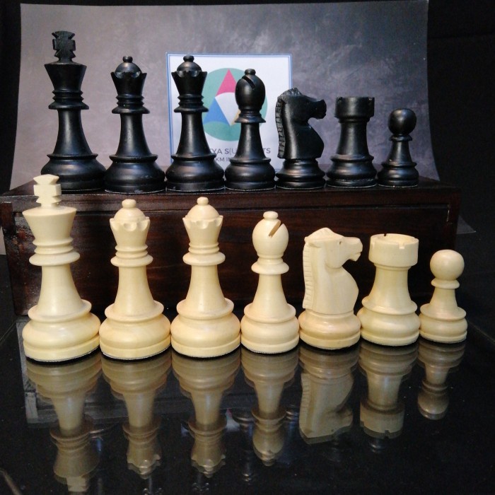 Ultimate Chess Board Set White Wood Fruit Like India Wood Heavy ...