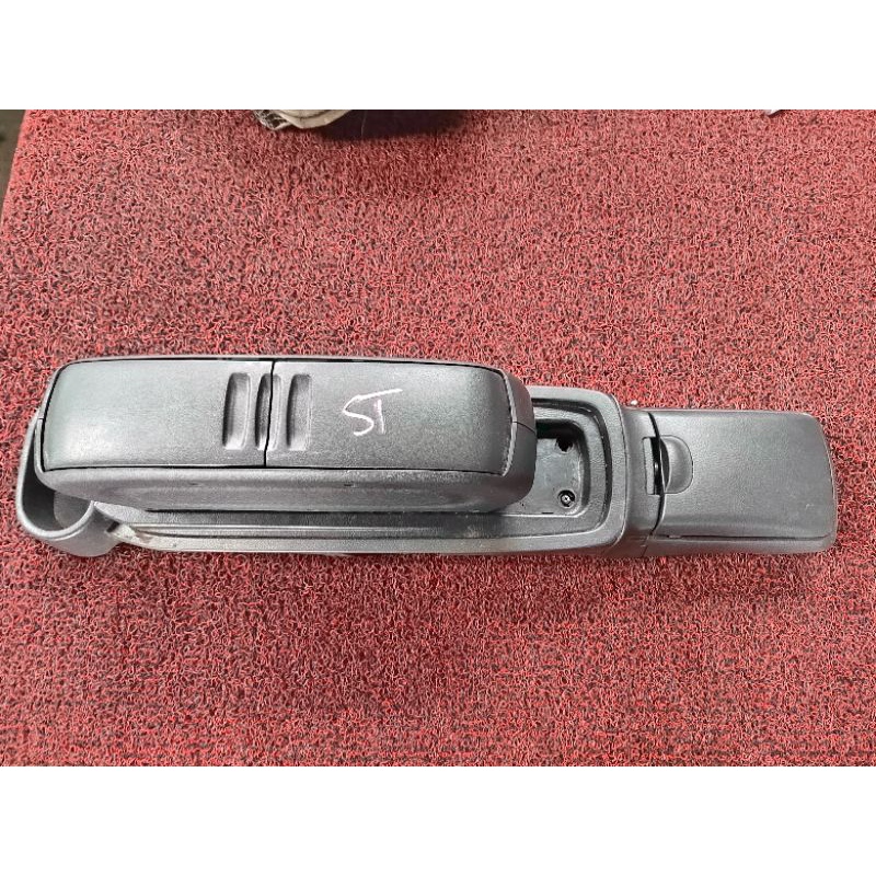 TOYOTA PASSO CONSOLE BOX(NO WARRANTY SABAH DAN SARAWAK) | Shopee Malaysia