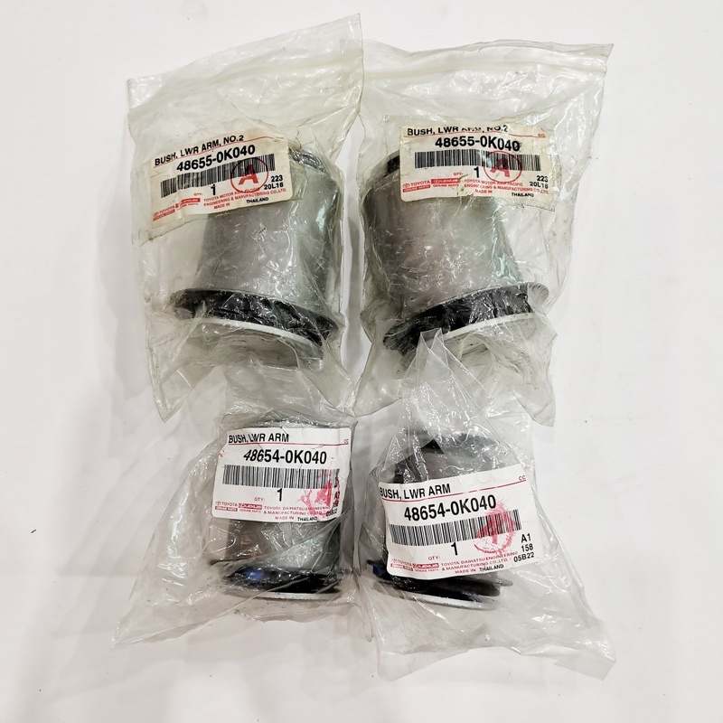 100% original toyota front lower arm bush establish 4pcs toyota hilux ...