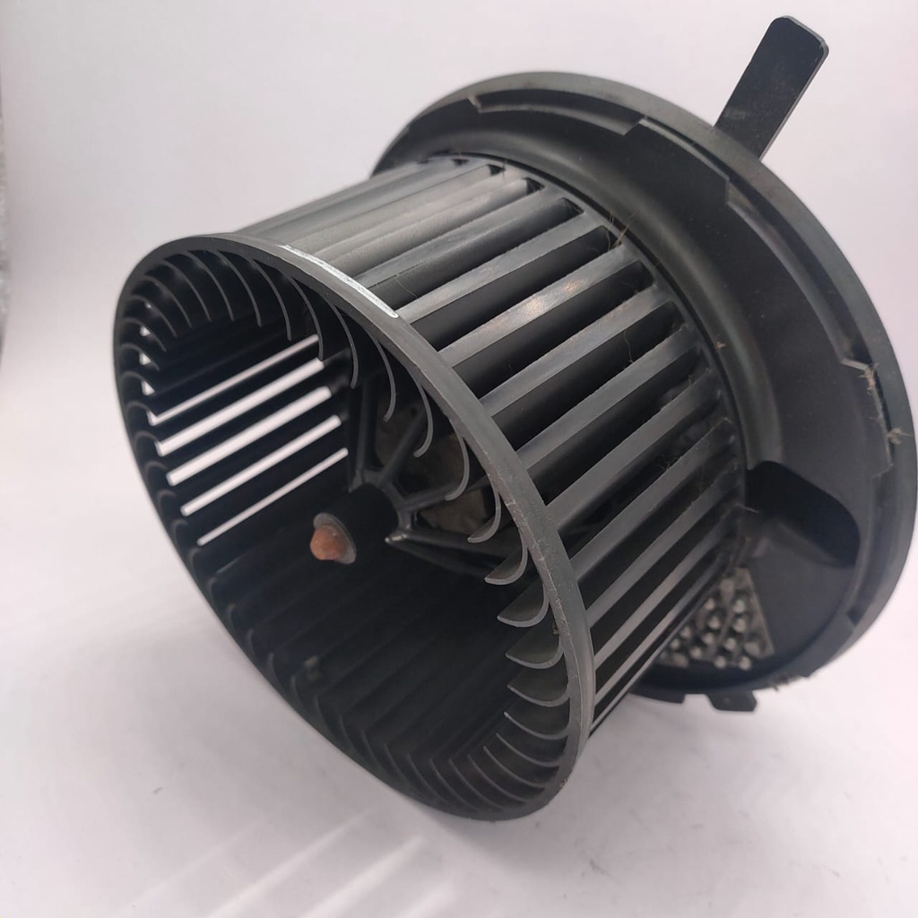 VolksWagen Golf 3/ Golf 5 /Passat /GTI Aircond Blower Motor Original # ...
