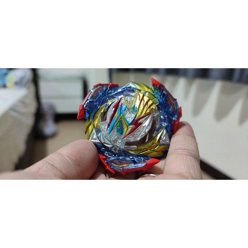 Takara Tomy Beyblade Burst Ultimate Valkyrie-9 & Moon Disc | Shopee ...