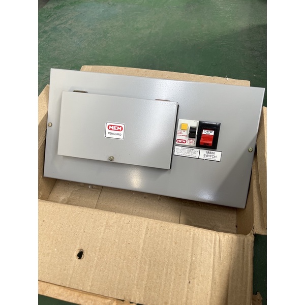 (clearance) 4/8/14 way consumer unit woth 32a /63a dp main switch ...
