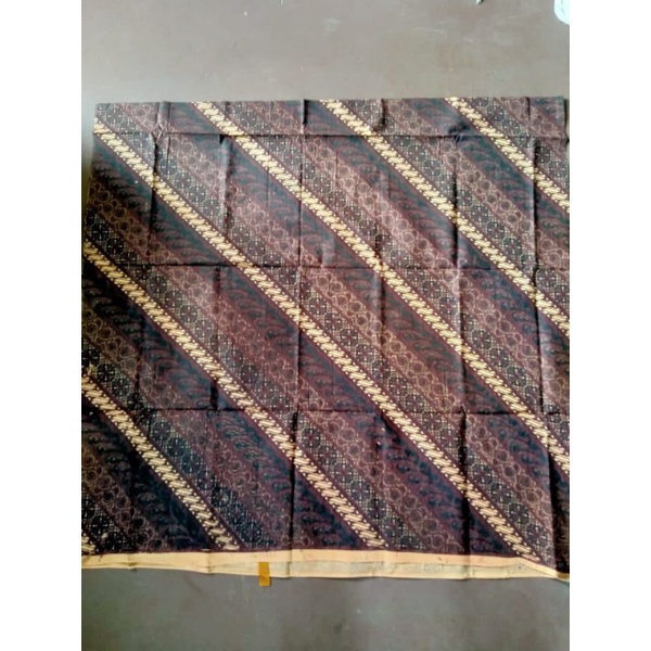 Batik mataram / Batik Jawa / Batik Lepas Latar Putih | Shopee Malaysia