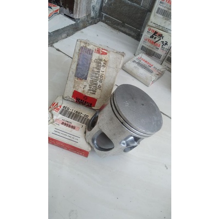 Piston and Piston ring seker 4y2 size 100 rxk rxking rx king original ...