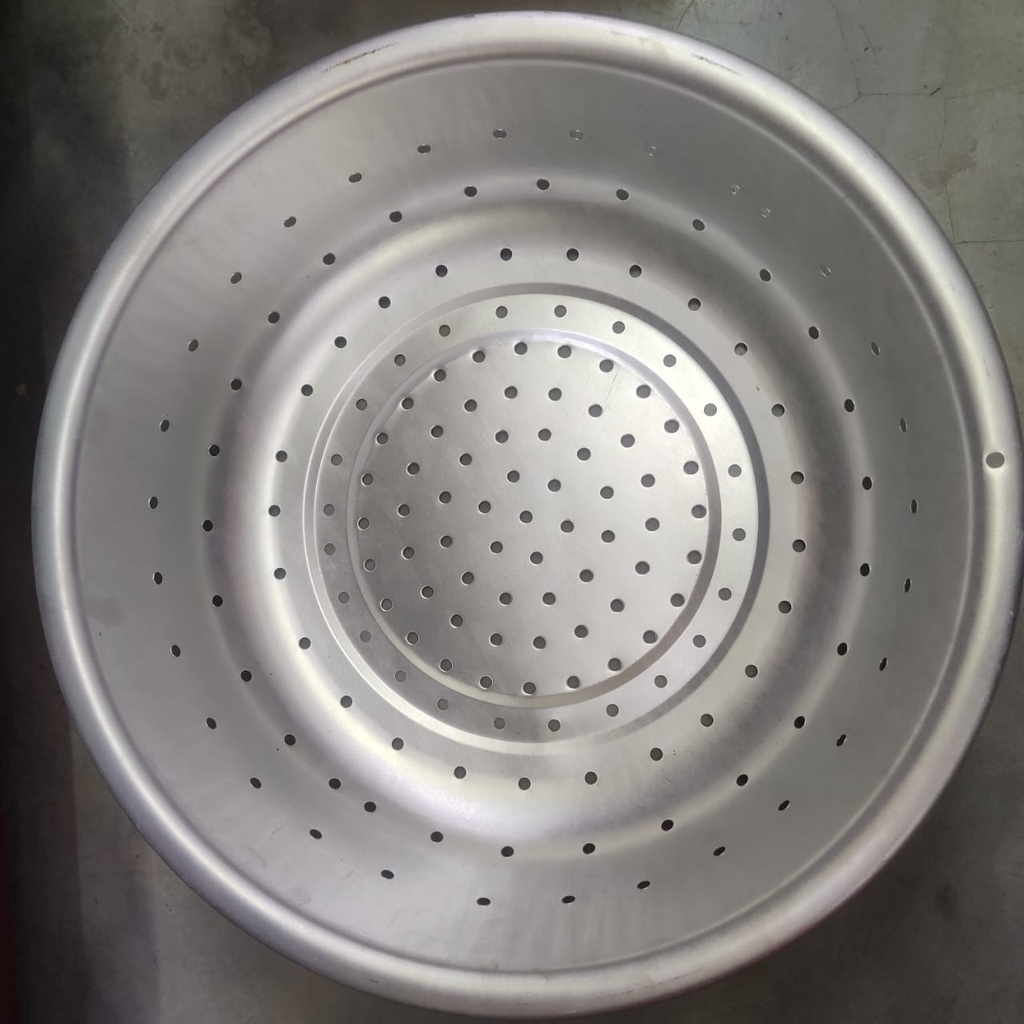 55CM ALUMINIUM BASIN WITH BIG HOLES | Shopee Malaysia