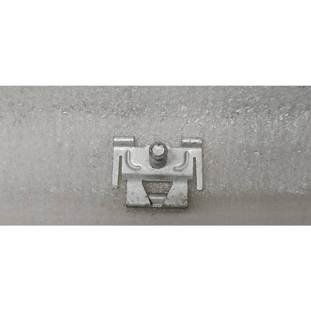 MERCEDES-BENZ W202 FRONT BUMPER CENTER COVER SPACER PANEL CLIP ...