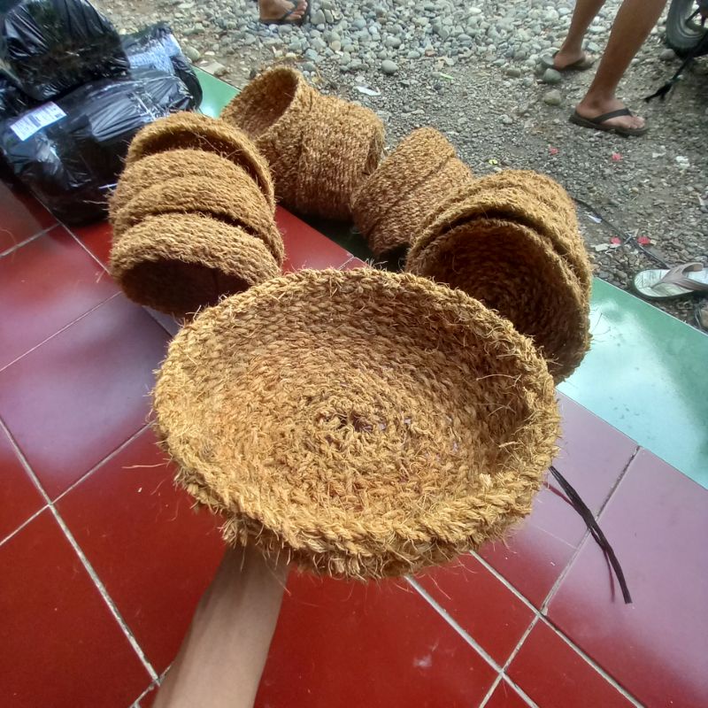Tarangan susuh susuh Chicken Nest And Poultry Coconut Fiber Large jumbo ...