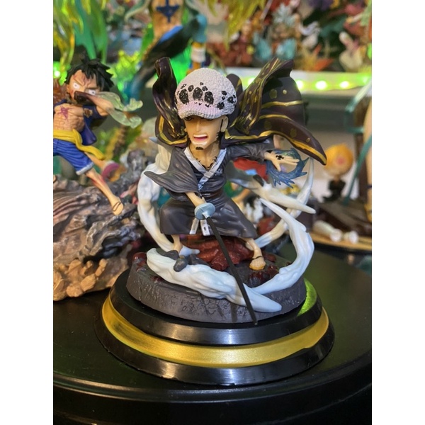 Model Figure Trafalgar D. Water Law chibi Effect Onepiece Cheap Model ...