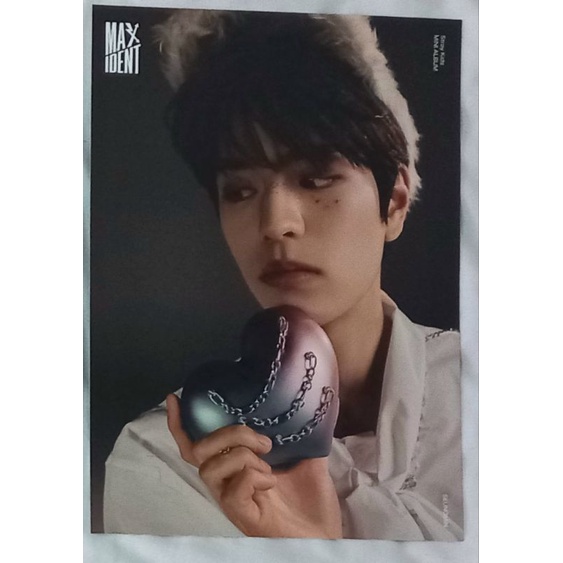Stray Kids Maxident Album Inclusions (Mini poster, Love letter set ...