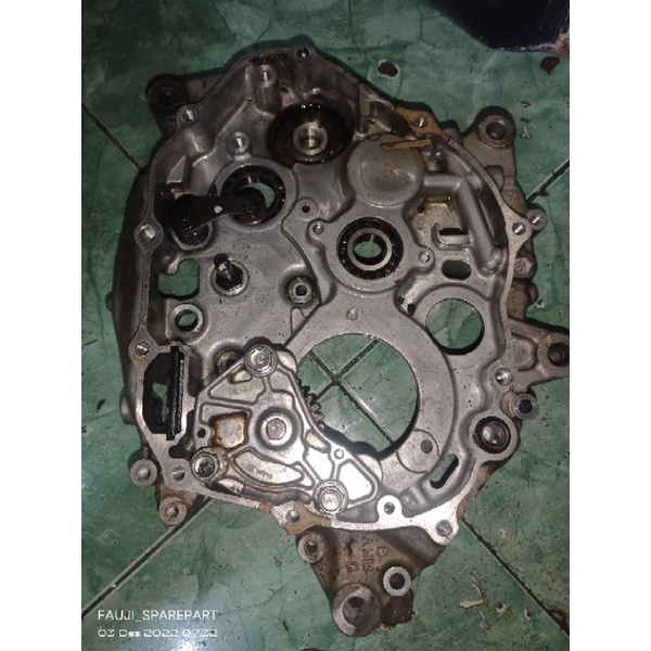 MESIN Krengkes Crankcase Right Engine Block Cb 150 CBR 150cc k56 Sonic ...