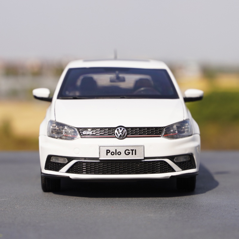 1:18 Volkswagen Polo GTI Car Model Toy | Shopee Malaysia