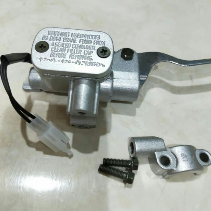 Top Brake Master/Yamaha Mio Brake Fluid Housing | Shopee Malaysia
