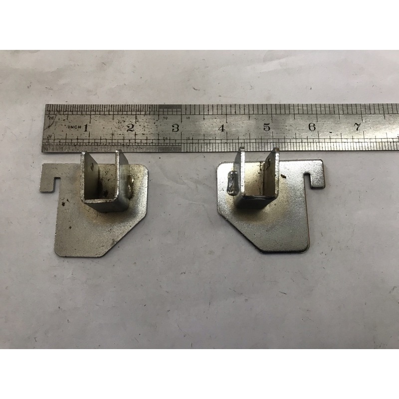 Gondola Square Bar Bracket Left@Right one pair (Discoloured) | Shopee ...