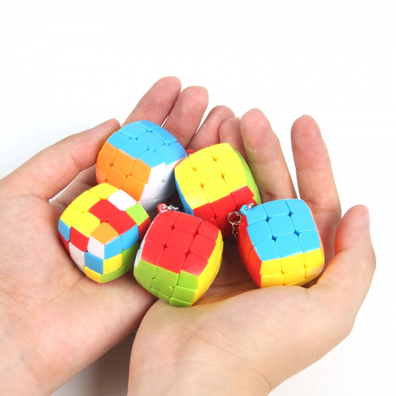 Creative Rubik's Cube 3x3 Colorful Mini Rubik's Cube Keychain Pendant ...